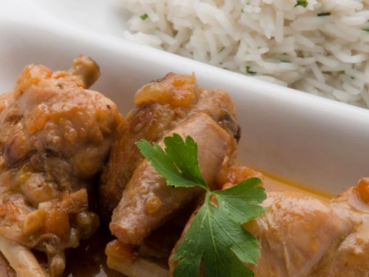 Conejo en salsa agridulce