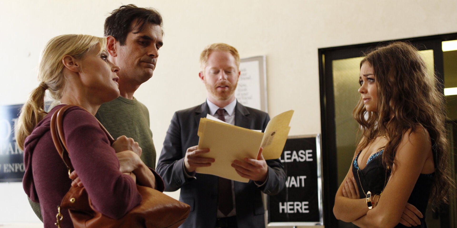 Modern family - Temporada 4 - Capítulo 7: Arrestada