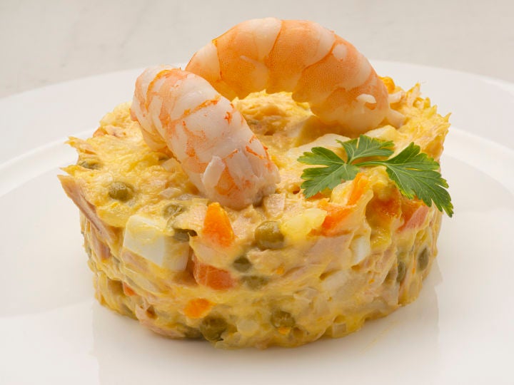 Cocina abierta de Karlos Arguiñano: Ensaladilla con langostinos y ...