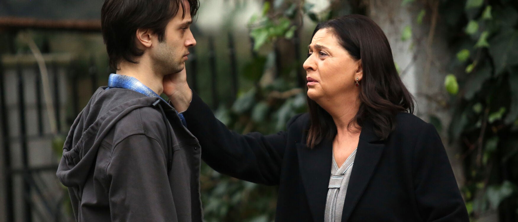 Secretos de familia - Temporada 1 - Capítulo 9