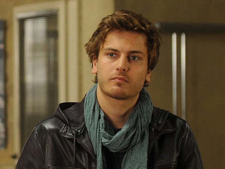 Don Matteo - Temporada 9 - Capítulo 21: Negocio familiar