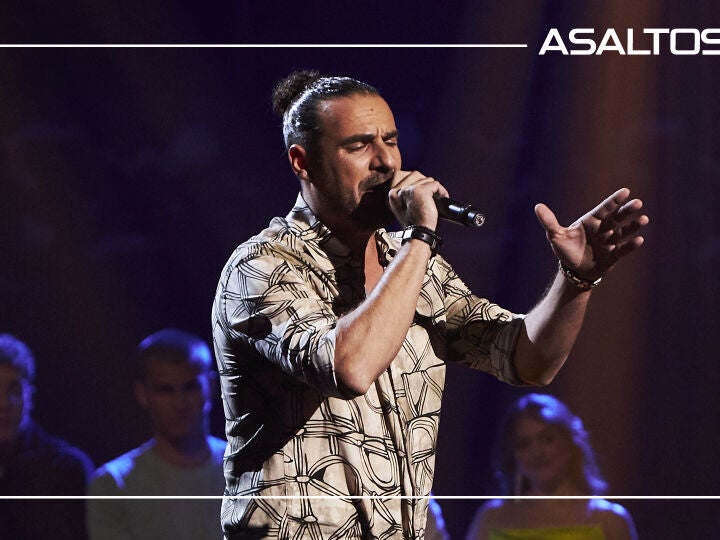 La Voz 2022 - Adrián Benítez canta 'Pájaros de barro'