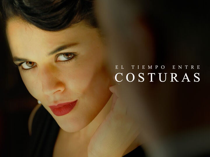 El tiempo entre costuras