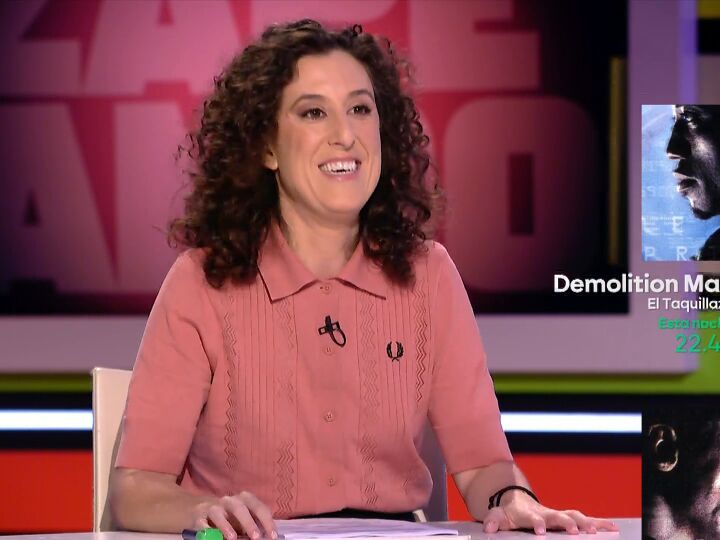 Laura del Val se estrena como zapeadora: "Estás para robar panderetas"