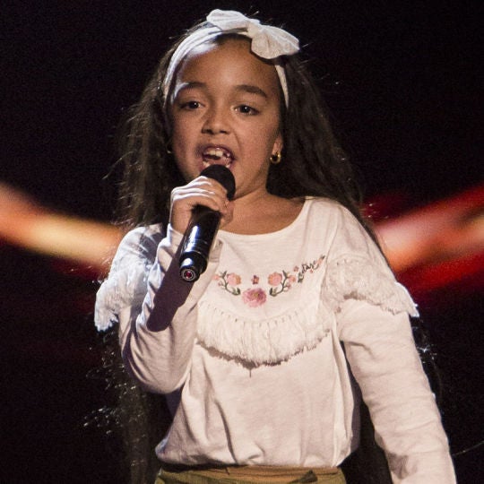 La Voz - Audiciones a ciegas 1 - Manuela Gómez canta 'Aún no te has ido ... La Voz - Audiciones a ciegas 1 - Manuela Gómez canta 'Aún no te has ido ...