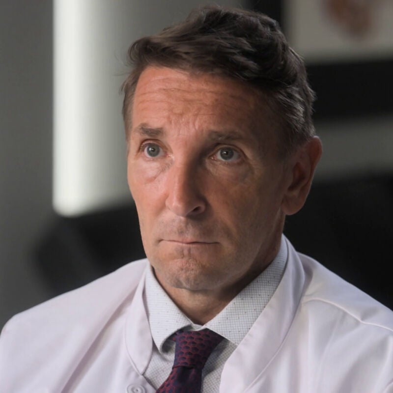 Doctor en los Alpes - Temporada 13 - Capítulo 1: Dos verdades (1ª parte)