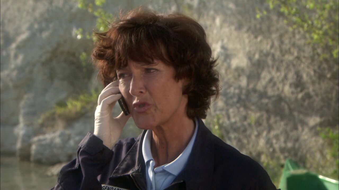 Unidad de investigación - Temporada 6 - Capítulo 1: Vacaciones mortales