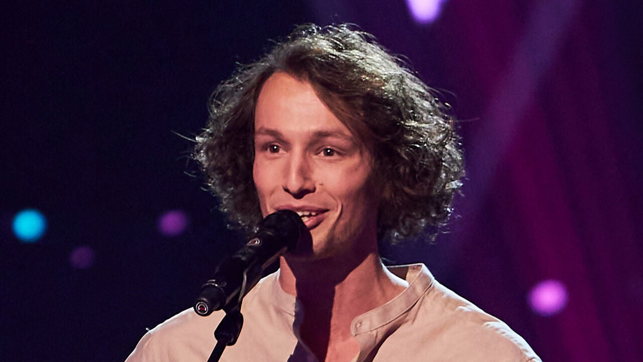 La Voz All Stars - Antón Perard canta "Quelqu'un m'a dit"